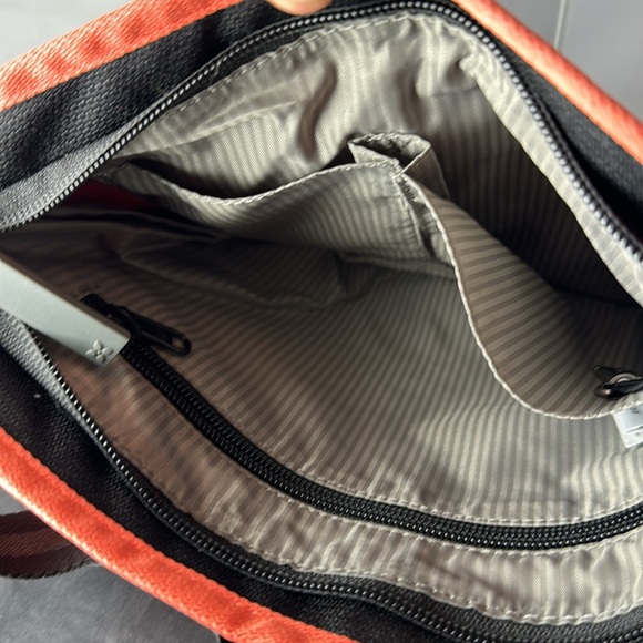 Sherpani | Bags | Sherpani Sadie Crossbody Bag Coral Black Canvas ...